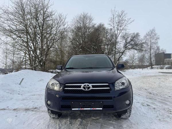 Zils Toyota RAV4 2008 Utena, ar dzinēja tilpumu 2.23 L un nobraukumu 209 tūkst. km par 5350 €, foto 8 vietnē AUTOMOTO.COM.LV