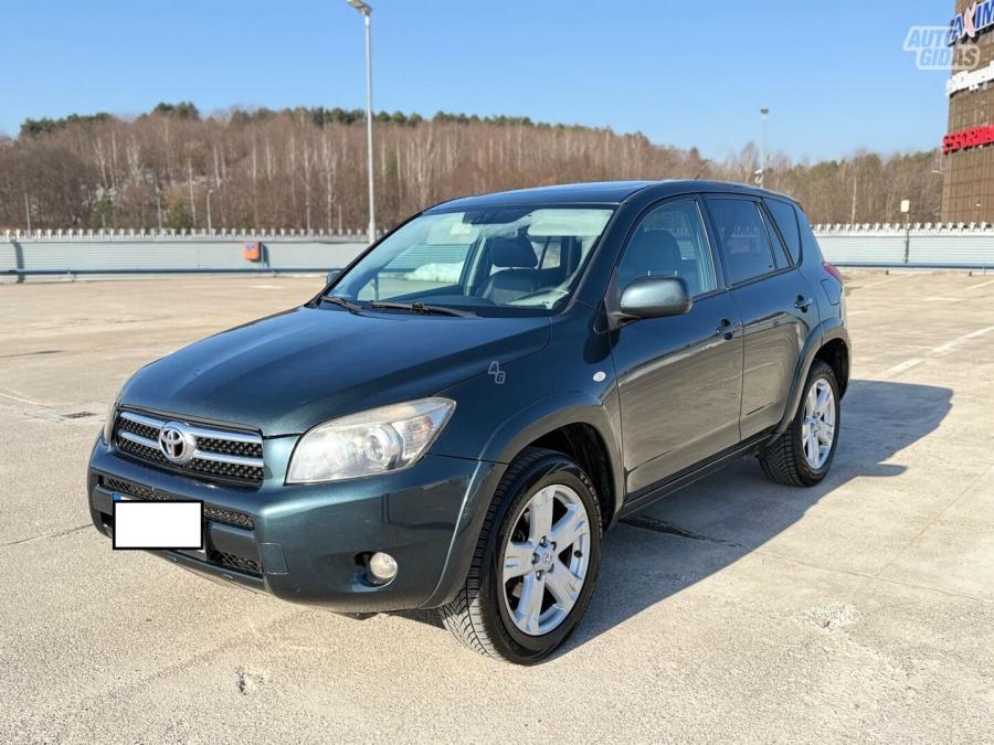 Zils Toyota RAV4 2009 Ukmergė, ar dzinēja tilpumu 2.20 L un nobraukumu 205 tūkst. km par 5400 €, foto 1 vietnē AUTOMOTO.COM.LV