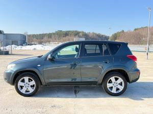 Zils Toyota RAV4 2009 Ukmergė, ar dzinēja tilpumu 2.20 L un nobraukumu 205 tūkst. km par 5400 €, foto 2 vietnē AUTOMOTO.COM.LV