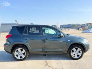 Zils Toyota RAV4 2009 Ukmergė, ar dzinēja tilpumu 2.20 L un nobraukumu 205 tūkst. km par 5400 €, foto 6 vietnē AUTOMOTO.COM.LV