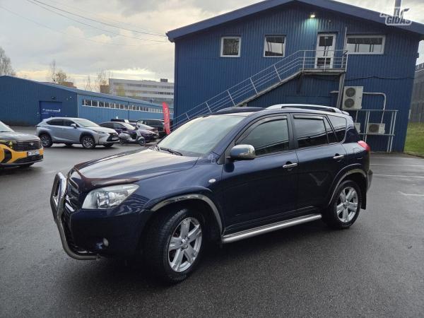 Zils Toyota RAV4 2009 Ukmergė, ar dzinēja tilpumu 2.20 L un nobraukumu 209 tūkst. km par 5300 €, foto 1 vietnē AUTOMOTO.COM.LV