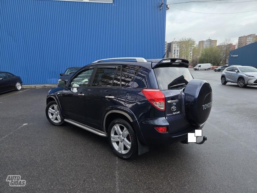 Zils Toyota RAV4 2009 Ukmergė, ar dzinēja tilpumu 2.20 L un nobraukumu 209 tūkst. km par 5300 €, foto 5 vietnē AUTOMOTO.COM.LV