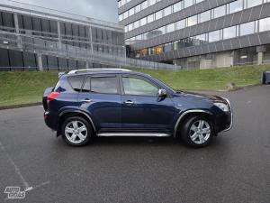 Zils Toyota RAV4 2009 Ukmergė, ar dzinēja tilpumu 2.20 L un nobraukumu 209 tūkst. km par 5300 €, foto 8 vietnē AUTOMOTO.COM.LV