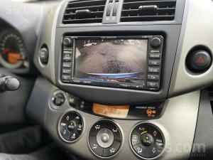 Blue Toyota RAV4 2010 in Riga, with an engine capacity of 2.20 L and mileage of 225 thousand km for 4190 €, photo 27 on AUTOMOTO.COM.LV