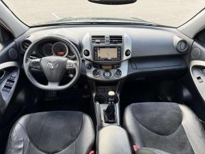 Zils Toyota RAV4 2011 Viļņa, ar dzinēja tilpumu 2.23 L un nobraukumu 414 tūkst. km par 4499 €, foto 14 vietnē AUTOMOTO.COM.LV