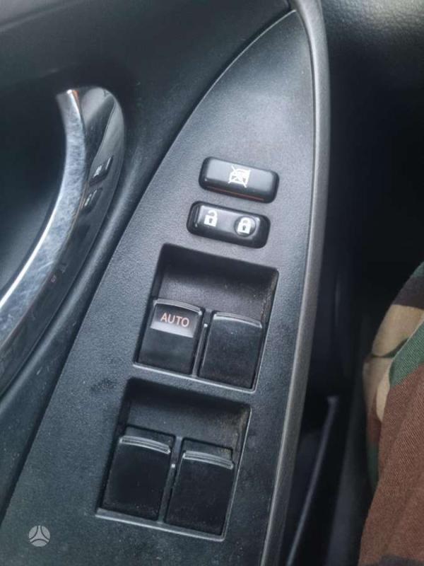 Toyota RAV4 2011 Jonava vietnÄ Zils Toyota RAV4 2011 Jonava, ar dzinÄja tilpumu 2.23 L un nobraukumu 294 tÅ«kst. km par 7200 ā¬, foto 11 vietnÄ AUTOMOTO.COM.LV