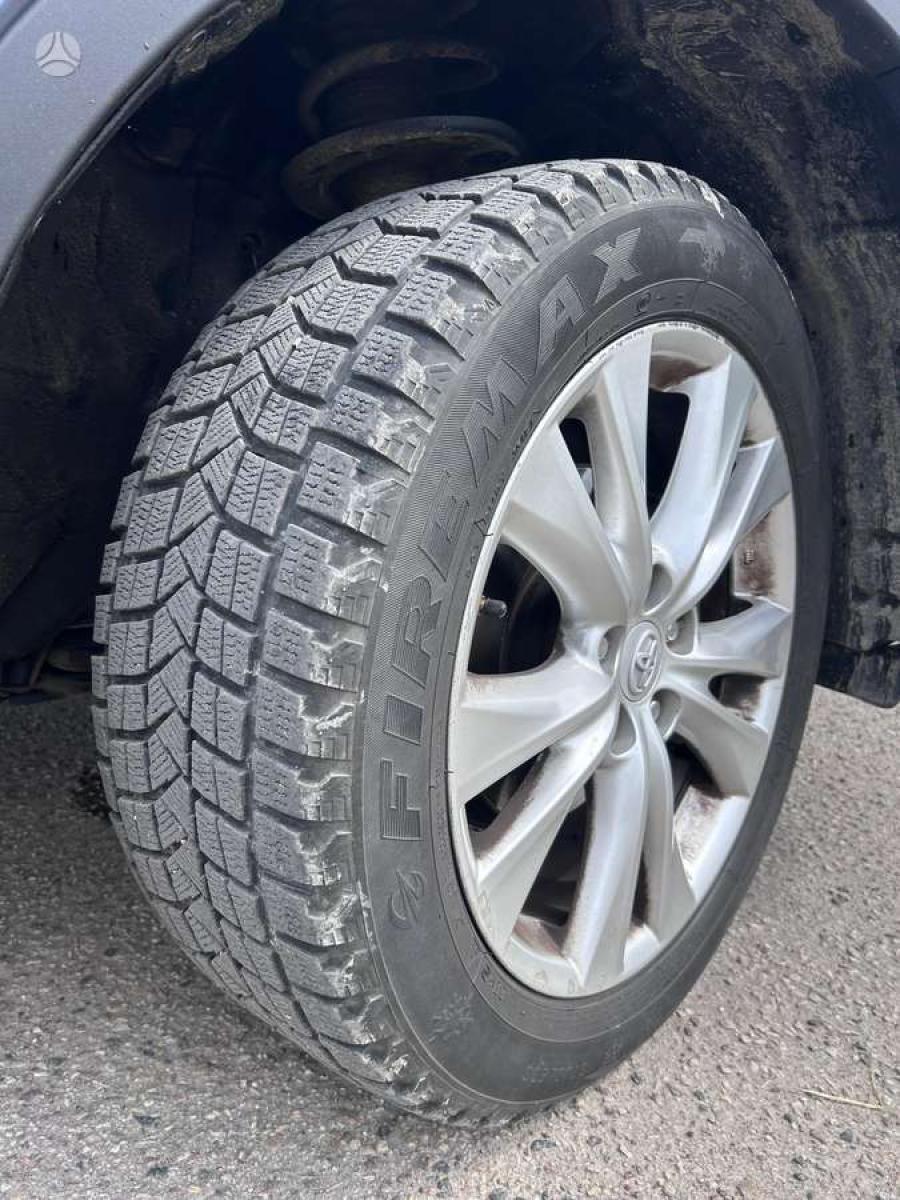 Blue Toyota RAV4 2013 in Ukmerge, with an engine capacity of 2.00 L and mileage of 230 thousand km for 12900 €, photo 13 on AUTOMOTO.COM.LV