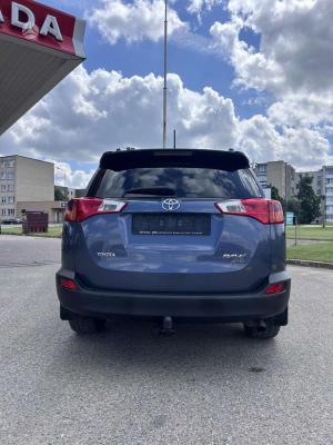 Blue Toyota RAV4 2013 in Ukmerge, with an engine capacity of 2.00 L and mileage of 230 thousand km for 12900 €, photo 23 on AUTOMOTO.COM.LV