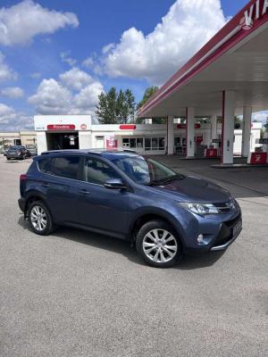 Blue Toyota RAV4 2013 in Ukmerge, with an engine capacity of 2.00 L and mileage of 230 thousand km for 12900 €, photo 32 on AUTOMOTO.COM.LV