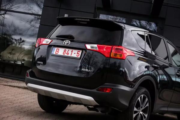 Zils Toyota RAV4 2015 Jelgava, ar dzinēja tilpumu 2.00 L un nobraukumu 208 tūkst. km par 13500 €, foto 6 vietnē AUTOMOTO.COM.LV