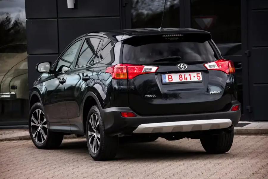 Синий Тойота РАВ 4 2015 в Елгава, объемом двигателя 2.00 л и пробегом 208 тыс. км за 13500 €, фото 11 на AUTOMOTO.COM.LV