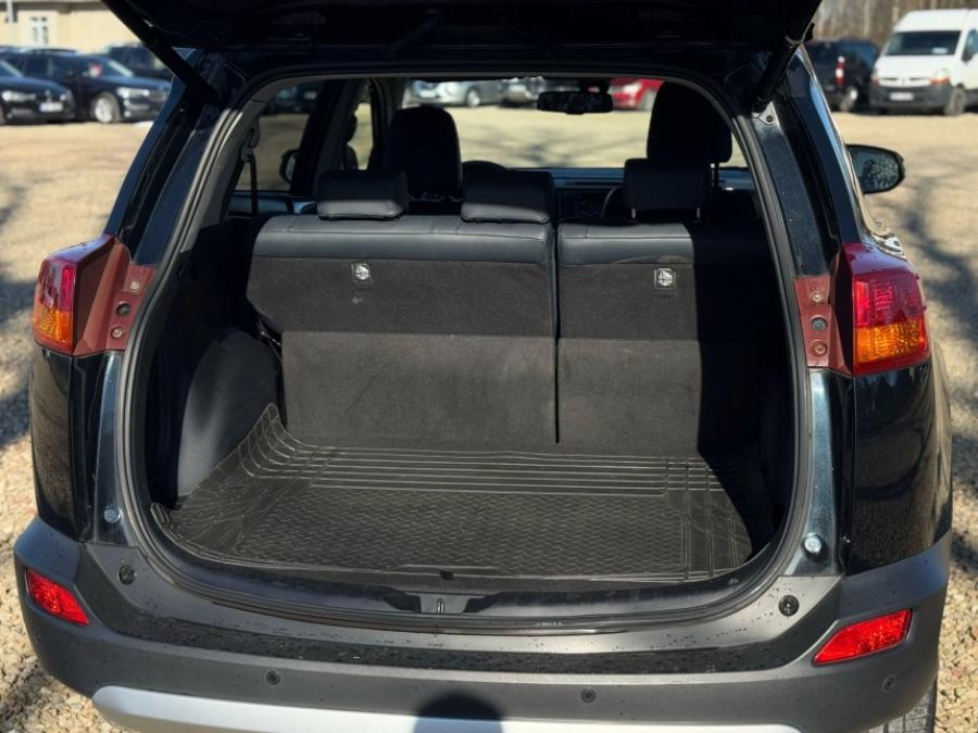 Zils Toyota RAV4 2015 Rīga, ar dzinēja tilpumu 2.00 L un nobraukumu 208 tūkst. km par 13500 €, foto 13 vietnē AUTOMOTO.COM.LV