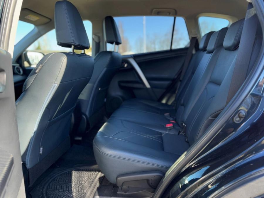 Zils Toyota RAV4 2015 Rīga, ar dzinēja tilpumu 2.00 L un nobraukumu 208 tūkst. km par 13500 €, foto 30 vietnē AUTOMOTO.COM.LV
