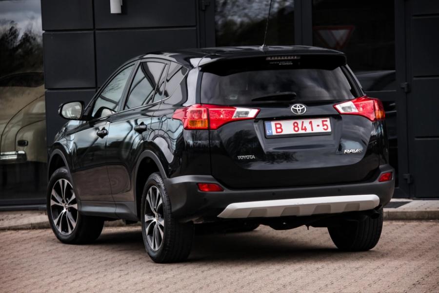 Zils Toyota RAV4 2015 Rīga, ar dzinēja tilpumu 2.00 L un nobraukumu 208 tūkst. km par 13500 €, foto 49 vietnē AUTOMOTO.COM.LV