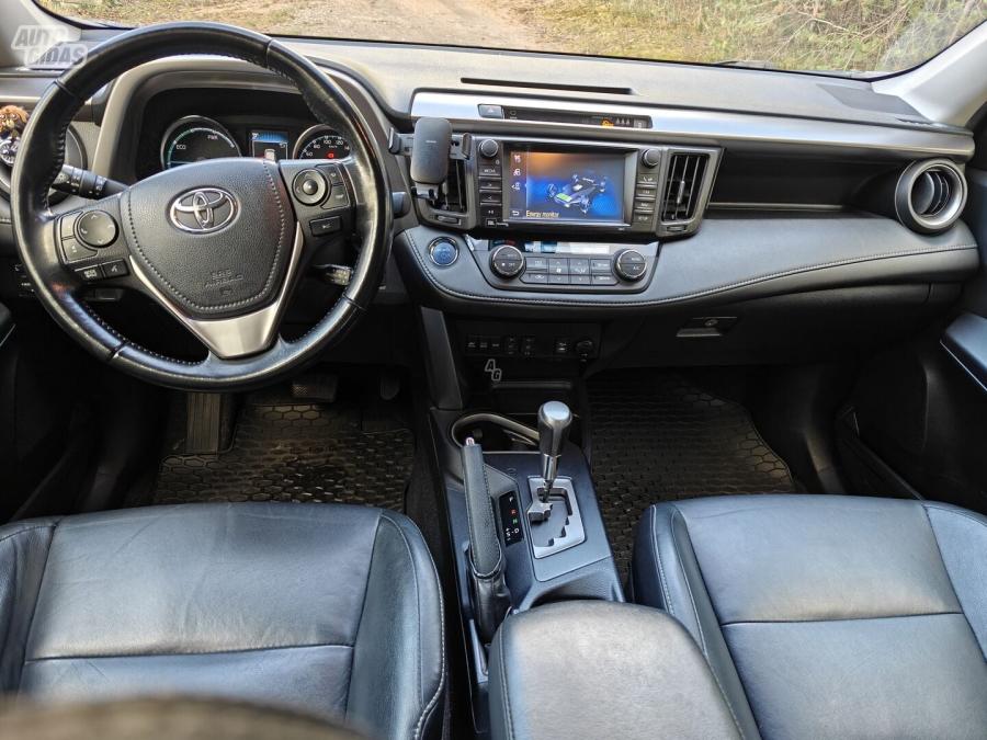 Zils Toyota RAV4 2016 Viļņa, ar dzinēja tilpumu 2.50 L un nobraukumu 227 tūkst. km par 16900 €, foto 8 vietnē AUTOMOTO.COM.LV
