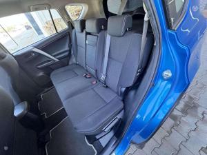Zils Toyota RAV4 2016 Viļņa, ar dzinēja tilpumu 2.49 L un nobraukumu 210 tūkst. km par 16250 €, foto 21 vietnē AUTOMOTO.COM.LV