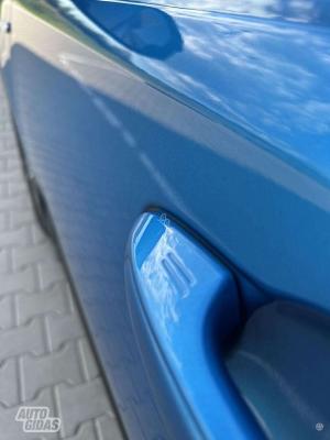 Blue Toyota RAV4 2016 in Vilnius, with an engine capacity of 2.50 L and mileage of 210 thousand km for 14950 €, photo 28 on AUTOMOTO.COM.LV