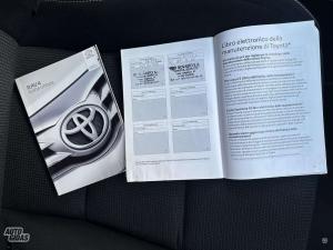 Blue Toyota RAV4 2016 in Vilnius, with an engine capacity of 2.50 L and mileage of 210 thousand km for 14950 €, photo 30 on AUTOMOTO.COM.LV