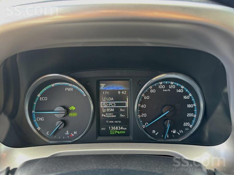Zils Toyota RAV4 2016 Liepāja, ar dzinēja tilpumu 2.50 L un nobraukumu 137 tūkst. km par 18800 €, foto 14 vietnē AUTOMOTO.COM.LV