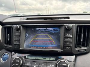 Blue Toyota RAV4 2016 in Panevezys, with an engine capacity of 2.50 L and mileage of 274 thousand km for 13800 €, photo 9 on AUTOMOTO.COM.LV