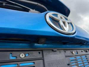 Blue Toyota RAV4 2016 in Panevezys, with an engine capacity of 2.50 L and mileage of 274 thousand km for 13800 €, photo 22 on AUTOMOTO.COM.LV