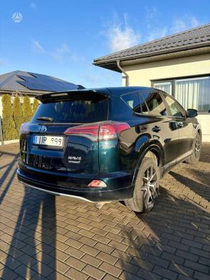 Zils Toyota RAV4 2016 Kauņa, ar dzinēja tilpumu 2.49 L un nobraukumu 279 tūkst. km par 12600 €, foto 3 vietnē AUTOMOTO.COM.LV