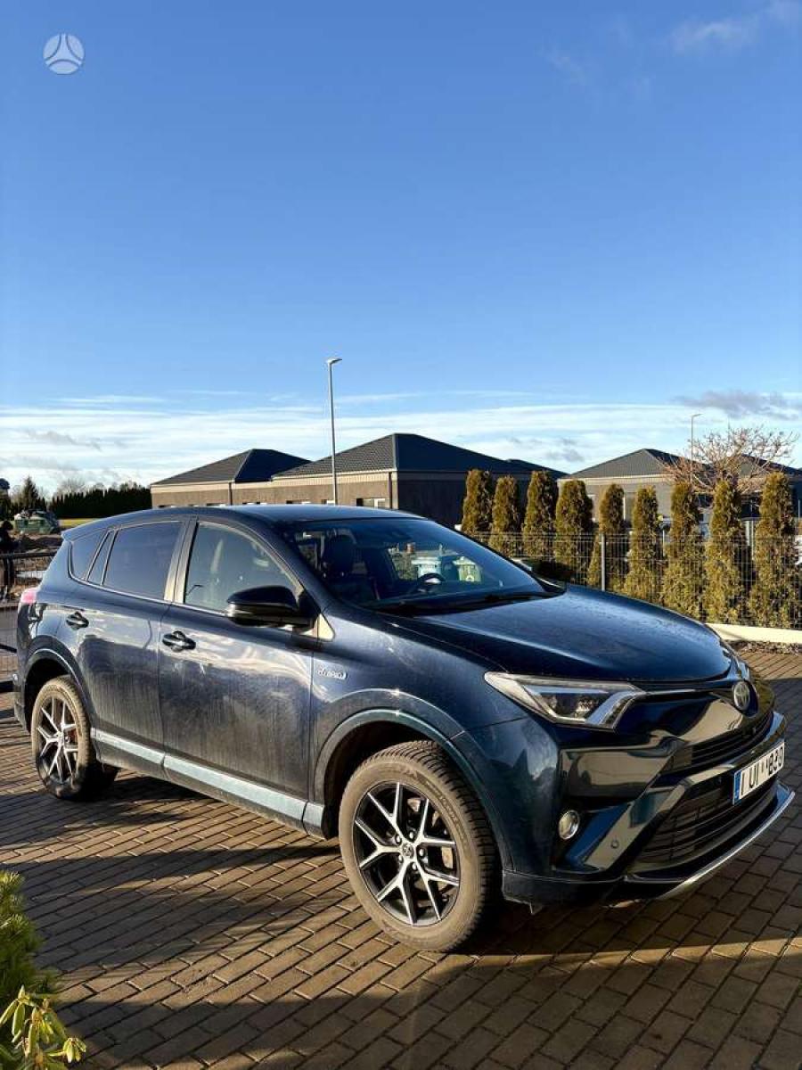 Zils Toyota RAV4 2016 Kauņa, ar dzinēja tilpumu 2.49 L un nobraukumu 279 tūkst. km par 12600 €, foto 4 vietnē AUTOMOTO.COM.LV