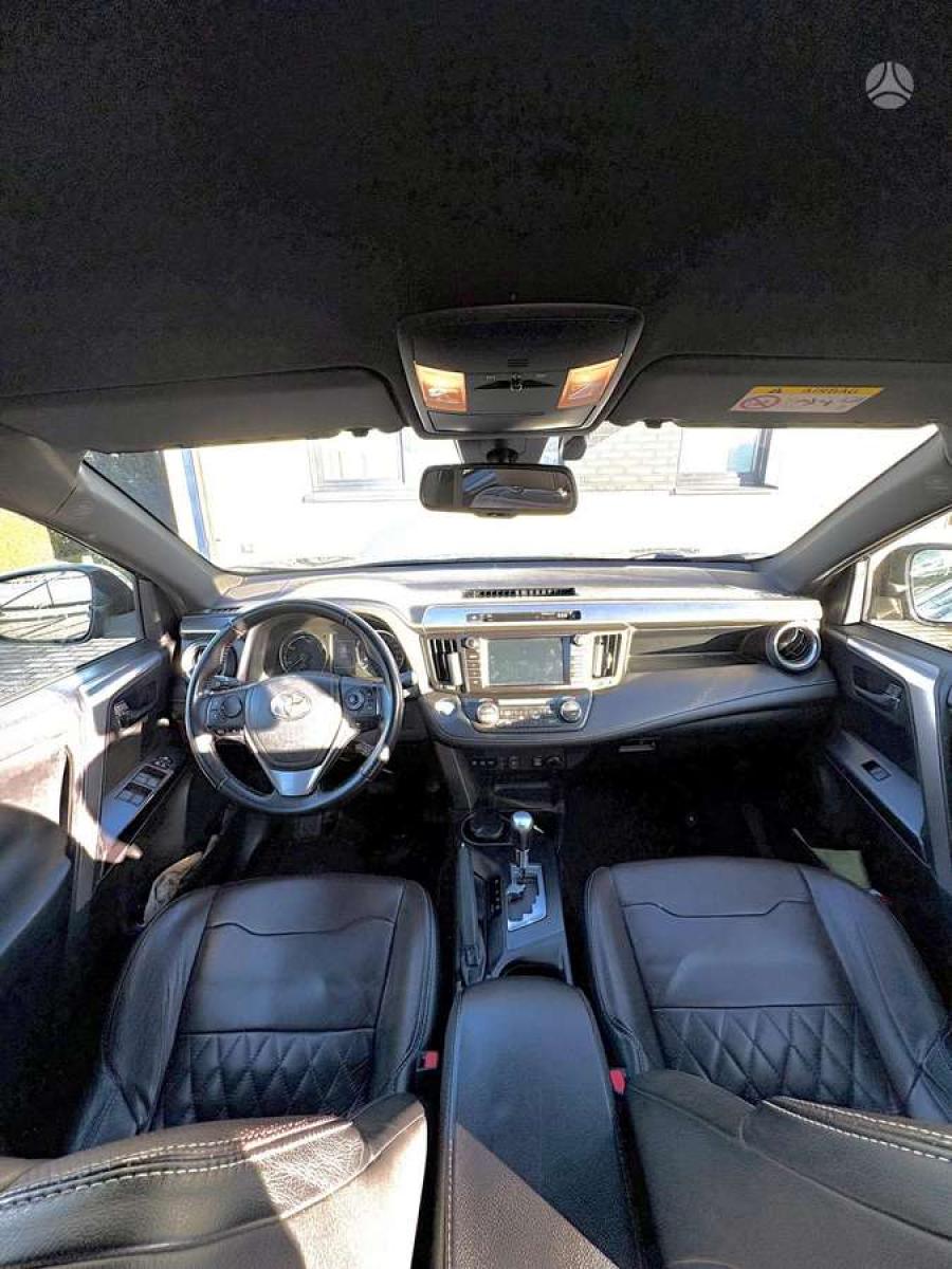 Zils Toyota RAV4 2016 Kauņa, ar dzinēja tilpumu 2.49 L un nobraukumu 279 tūkst. km par 12600 €, foto 15 vietnē AUTOMOTO.COM.LV