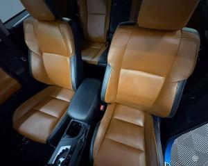 Blue Toyota RAV4 2016 in Marijampole, with an engine capacity of 2.49 L and mileage of 144 thousand km for 17999 €, photo 20 on AUTOMOTO.COM.LV