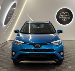 Blue Toyota RAV4 2016 in Marijampole, with an engine capacity of 2.49 L and mileage of 144 thousand km for 17999 €, photo 27 on AUTOMOTO.COM.LV