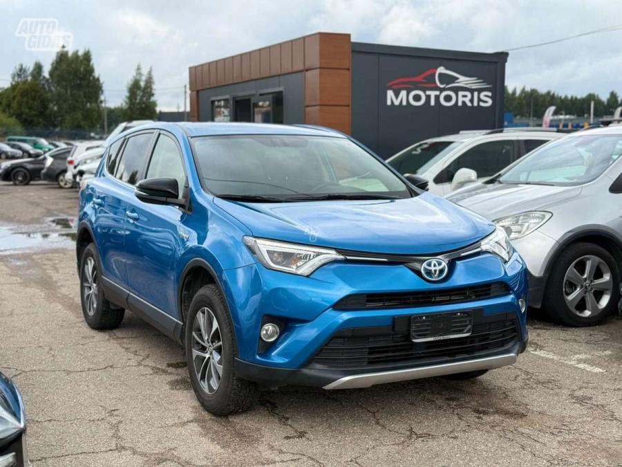 Zils Toyota RAV4 2016 Panevēža, ar dzinēja tilpumu 2.50 L un nobraukumu 274 tūkst. km par 13800 €, foto 1 vietnē AUTOMOTO.COM.LV