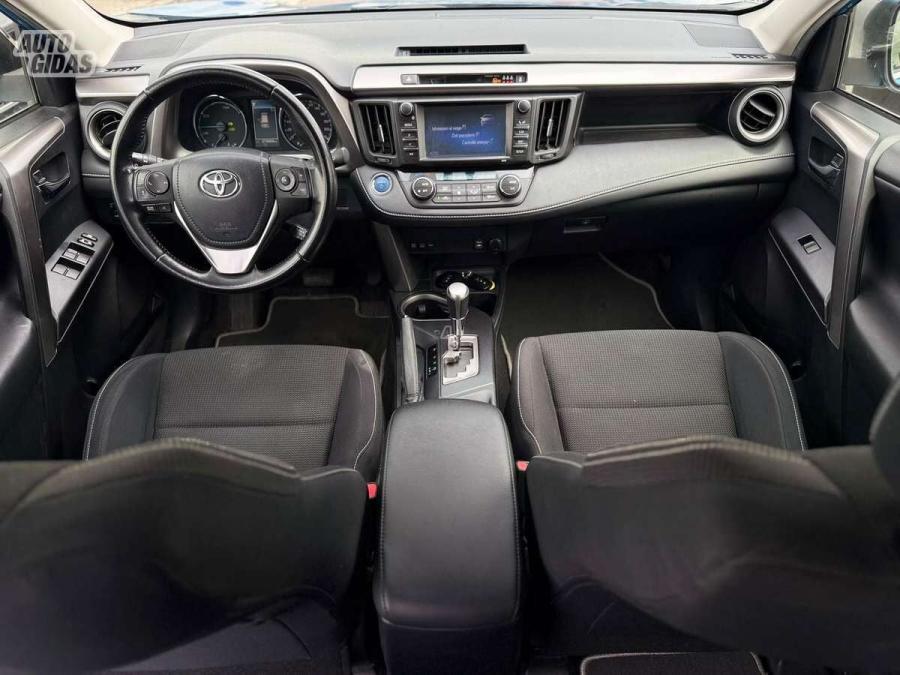 Zils Toyota RAV4 2016 Panevēža, ar dzinēja tilpumu 2.50 L un nobraukumu 274 tūkst. km par 13800 €, foto 17 vietnē AUTOMOTO.COM.LV