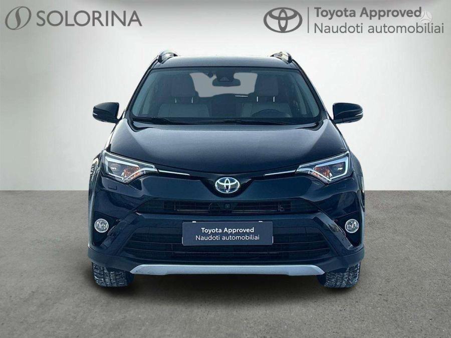 Blue Toyota RAV4 2017 in Klaipeda, with an engine capacity of 2.49 L and mileage of 95 thousand km for 21900 €, photo 5 on AUTOMOTO.COM.LV