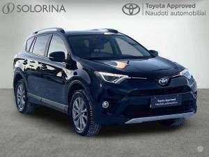 Blue Toyota RAV4 2017 in Klaipeda, with an engine capacity of 2.49 L and mileage of 95 thousand km for 21900 €, photo 17 on AUTOMOTO.COM.LV