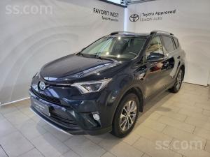 Blue Toyota RAV4 2018 in Ventspils, with an engine capacity of 2.50 L and mileage of 177 thousand km for 17500 €, photo  on AUTOMOTO.COM.LV
