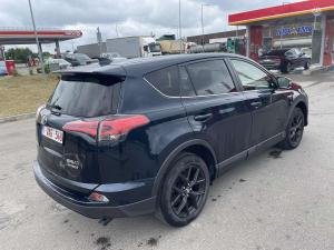 Blue Toyota RAV4 2018 in Vilnius, with an engine capacity of 2.50 L and mileage of 79 thousand km for 15999 €, photo  on AUTOMOTO.COM.LV