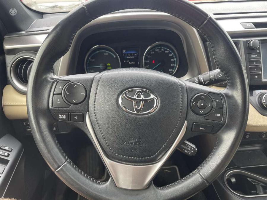 Blue Toyota RAV4 2018 in Vilnius, with an engine capacity of 2.50 L and mileage of 79 thousand km for 15999 €, photo 28 on AUTOMOTO.COM.LV