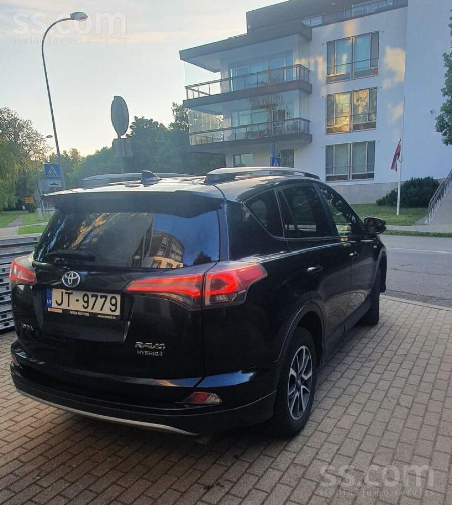 Zils Toyota RAV4 2018 Jūrmala, ar dzinēja tilpumu 2.50 L un nobraukumu 229 tūkst. km par 19400 €, foto 4 vietnē AUTOMOTO.COM.LV