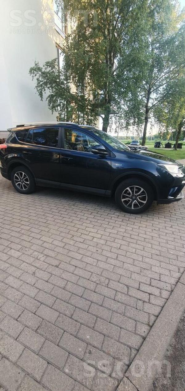 Zils Toyota RAV4 2018 Jūrmala, ar dzinēja tilpumu 2.50 L un nobraukumu 229 tūkst. km par 19400 €, foto 6 vietnē AUTOMOTO.COM.LV