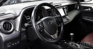 Zils Toyota RAV4 2018 Jūrmala, ar dzinēja tilpumu 2.50 L un nobraukumu 229 tūkst. km par 19400 €, foto 13 vietnē AUTOMOTO.COM.LV