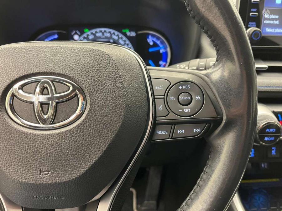 Blue Toyota RAV4 2019 in Panevezys, with an engine capacity of 2.49 L and mileage of 183 thousand km for 23990 €, photo 22 on AUTOMOTO.COM.LV