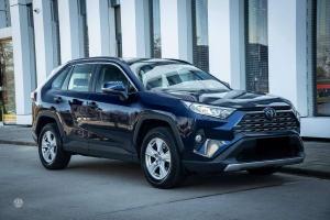 Zils Toyota RAV4 2019 Viļņa, ar dzinēja tilpumu 1.99 L un nobraukumu 139 tūkst. km par 20500 €, foto 8 vietnē AUTOMOTO.COM.LV