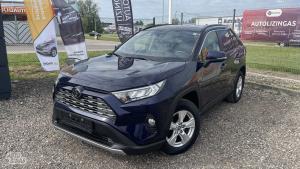 Blue Toyota RAV4 2019 in Marijampole, with an engine capacity of 2.00 L and mileage of 216 thousand km for 17900 €, photo  on AUTOMOTO.COM.LV