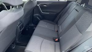 Blue Toyota RAV4 2019 in Marijampole, with an engine capacity of 2.00 L and mileage of 216 thousand km for 17900 €, photo 28 on AUTOMOTO.COM.LV