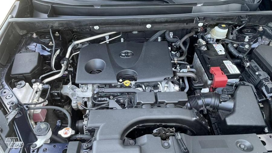 Blue Toyota RAV4 2019 in Marijampole, with an engine capacity of 2.00 L and mileage of 216 thousand km for 17900 €, photo 32 on AUTOMOTO.COM.LV