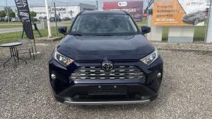 Blue Toyota RAV4 2019 in Marijampole, with an engine capacity of 2.00 L and mileage of 216 thousand km for 17900 €, photo 3 on AUTOMOTO.COM.LV
