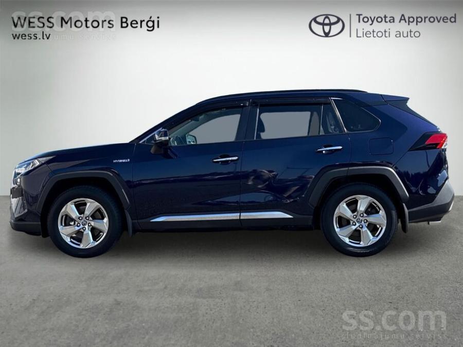 Zils Toyota RAV4 2019 Rīga, ar dzinēja tilpumu 2.50 L un nobraukumu 92 tūkst. km par 29990 €, foto 4 vietnē AUTOMOTO.COM.LV