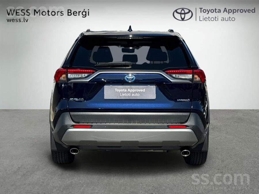 Zils Toyota RAV4 2019 Rīga, ar dzinēja tilpumu 2.50 L un nobraukumu 92 tūkst. km par 29990 €, foto 5 vietnē AUTOMOTO.COM.LV