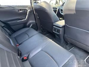 Zils Toyota RAV4 2019 Rīga, ar dzinēja tilpumu 2.50 L un nobraukumu 92 tūkst. km par 29990 €, foto 8 vietnē AUTOMOTO.COM.LV