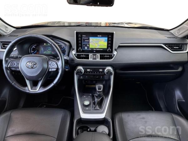 Zils Toyota RAV4 2019 Rīga, ar dzinēja tilpumu 2.50 L un nobraukumu 92 tūkst. km par 29990 €, foto 8 vietnē AUTOMOTO.COM.LV